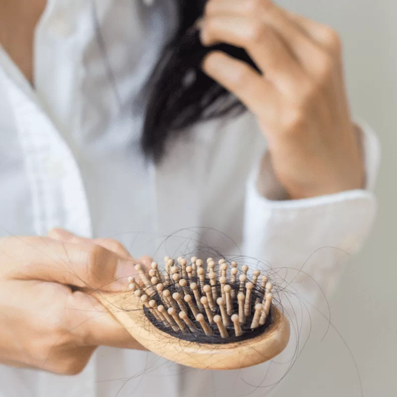 Caduta dei capelli in Autunno - Istituto Helvetico Sanders